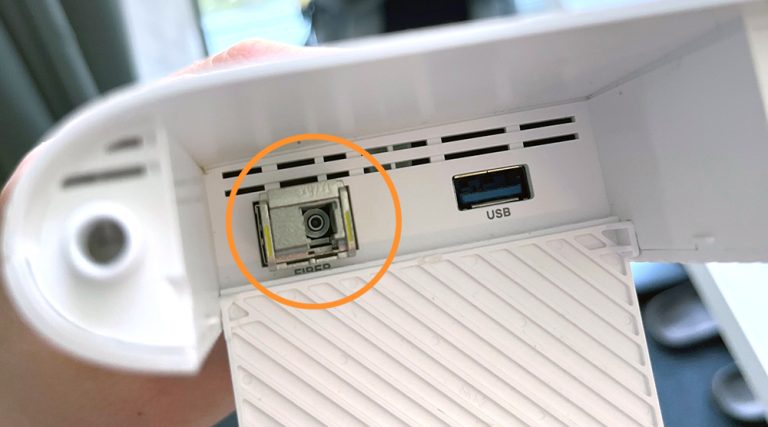 Kom igång med ditt bredband - upp till 10 000 Mbit/s - Bahnhof